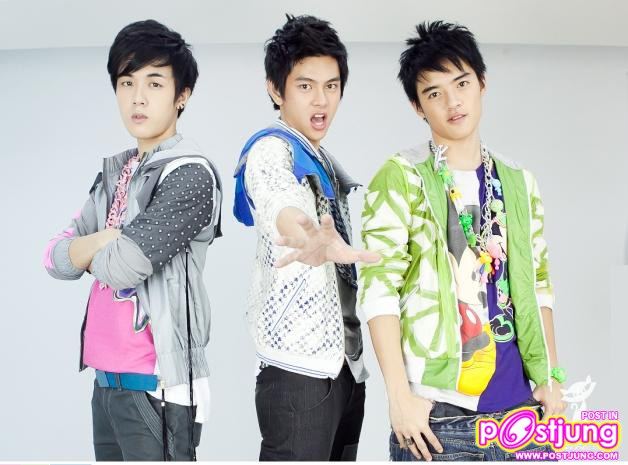 Rookie BB - ZHEZA MAG 's CoverTeen