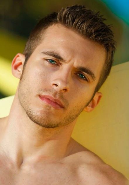 Michael Fitt's Instagram, Twitter & Facebook on IDCrawl