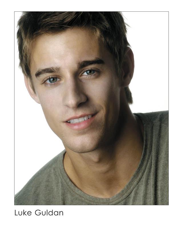 Luke Guldan หนุ่มหล่อxxxใหญ่