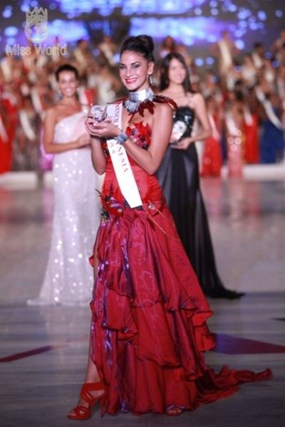 World Designer Award เวที Miss World แต่ละปี