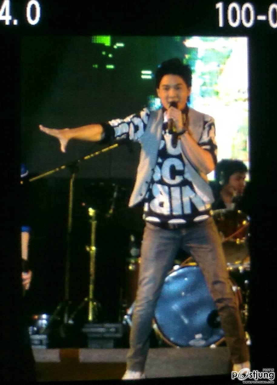 แอมป์ the star 7 @ คอนเสิร์ตขอนแก่น