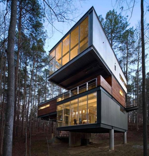 Sloped Terrain House - Modern Industrial Meets Nature