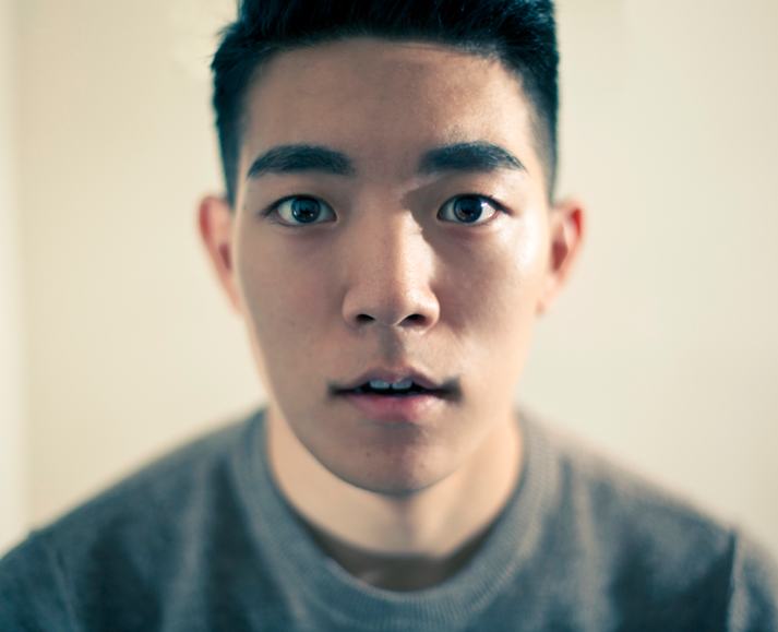 พ่อหนุ่ม ดัสติน ซอน (Dustin Sohn)