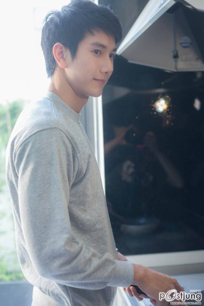 Pak Narapat in Vietnam with Koolcheng Trịnh Tú Trung P2