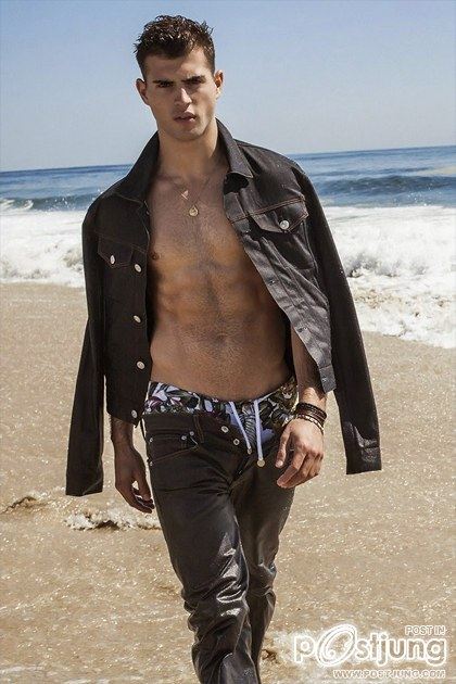 Gregory Vaughan : Men’s Week