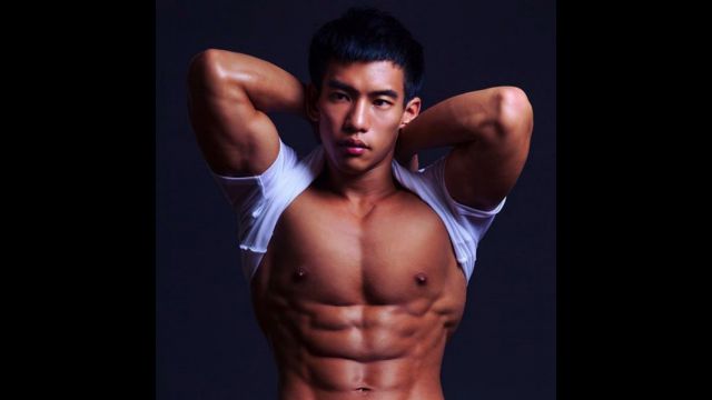 ถอดโชว์เรือนร่าง 995 - Guan Lin Chiu