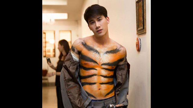 หนุ่มจุฬาน่าเจี้ยะ จากเพจ chula sexy boys