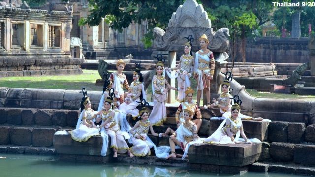 South Isan Thai Traditional Dance 🇹🇭